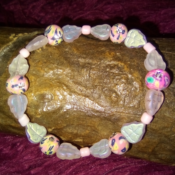 Frizzy K Lizzie | Jewelry | Bb Pink Czech Glass And Clay Beaded ...